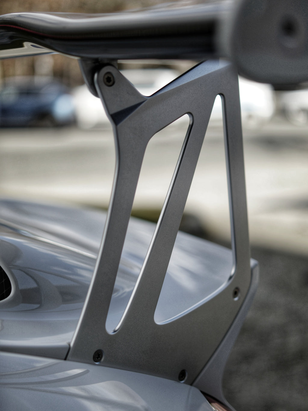 997.2 RS +2.5" Wing Risers - 2009-2011 911 GT3 RS (997.2) – Salter Aero